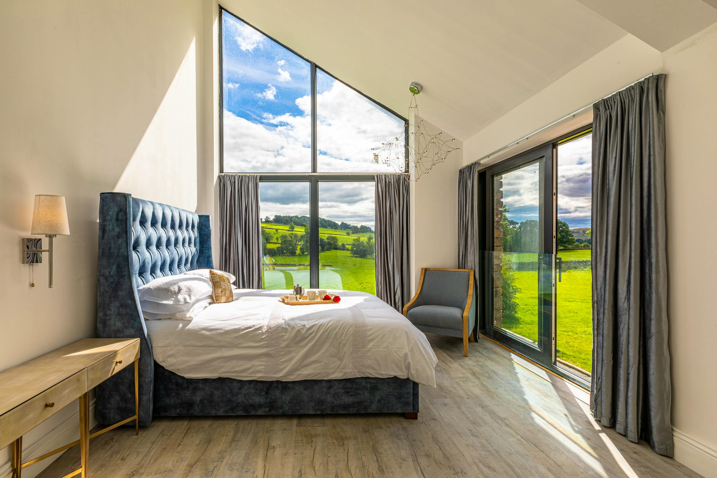 Fieldgate Farmstead - Charming Farmstead in the Lakes.