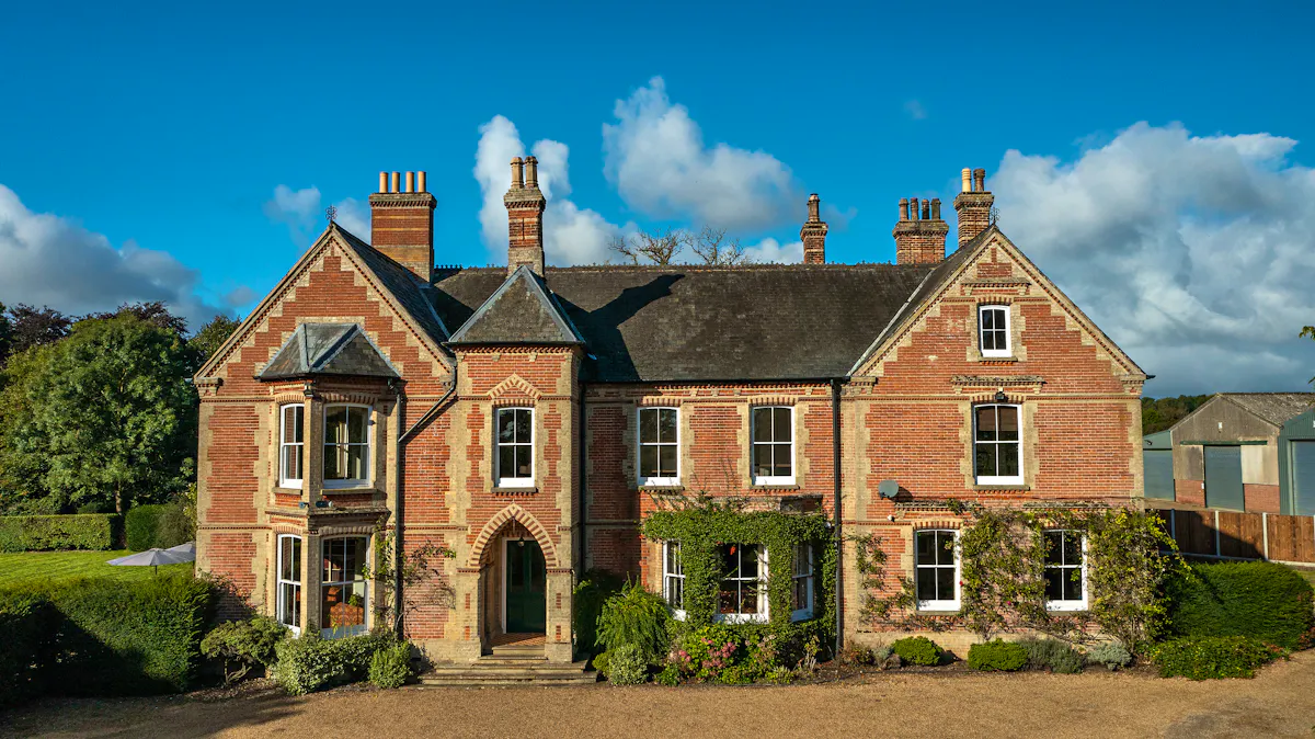 Saham Grove Hall - Grand Norfolk home