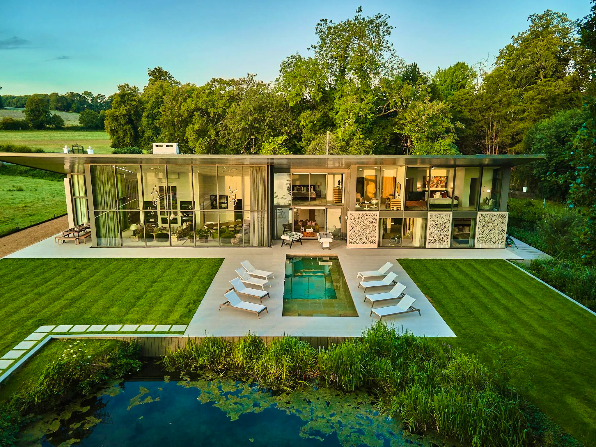 How to plan a multi-generational holiday - Coolstays