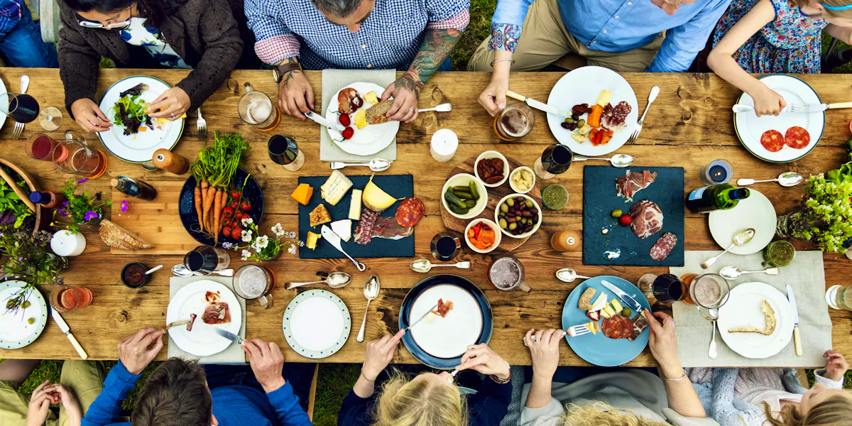 18 Tasty Stays for Foodies