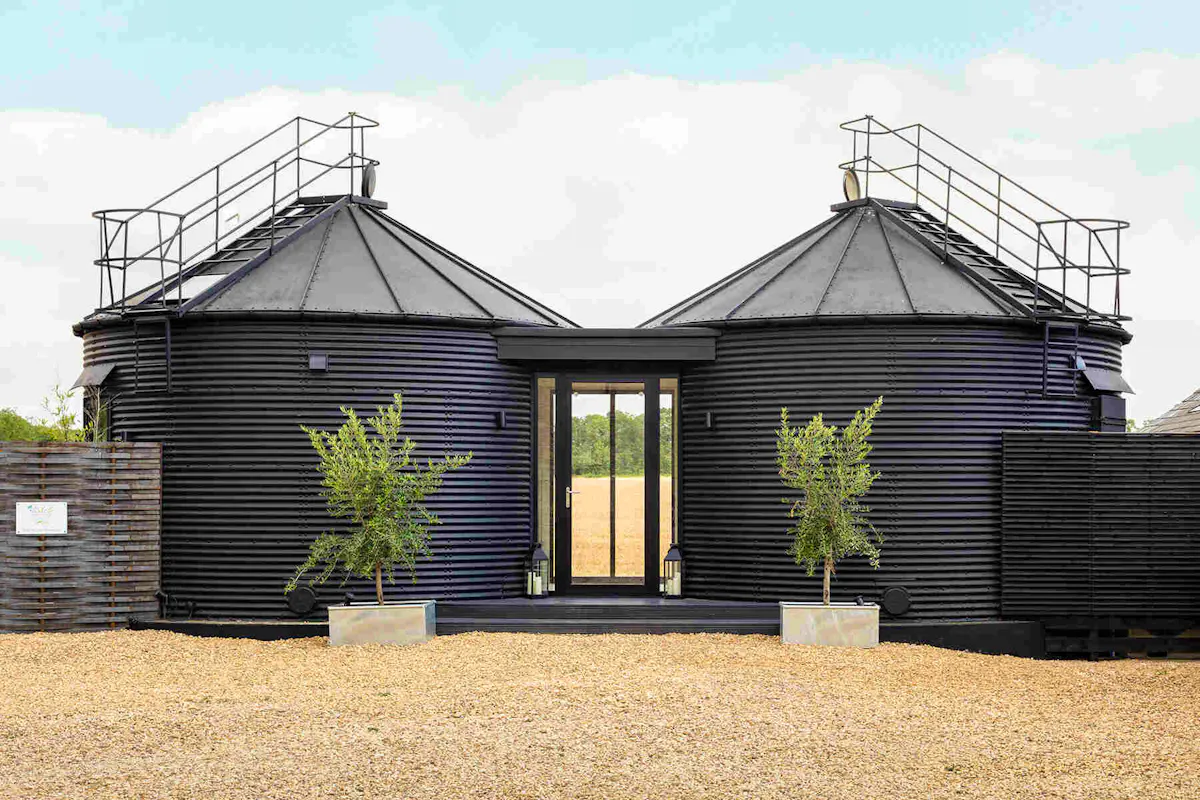 The Silos - Unique rural retreat