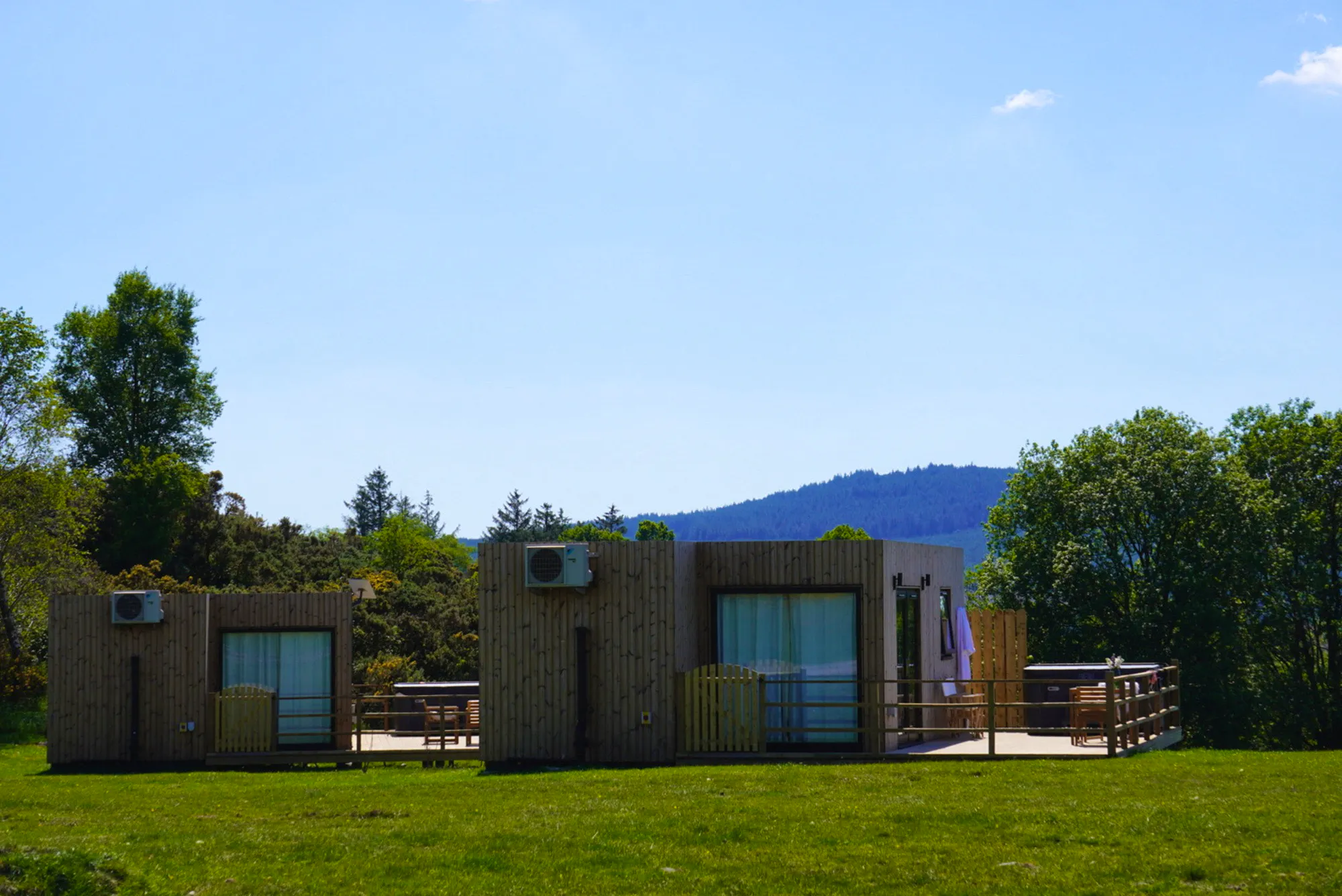 The Barn - lodge for 2 with rolling rural views