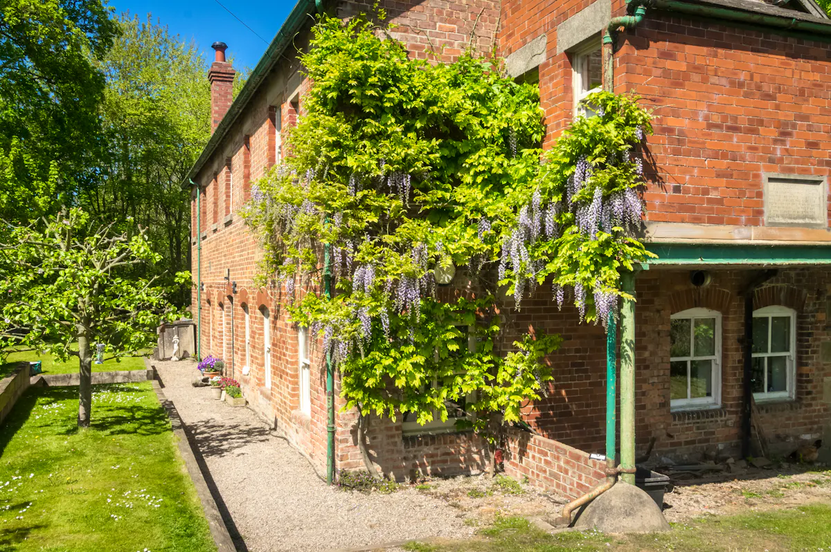 Old Fever Hospital - Charming group retreat