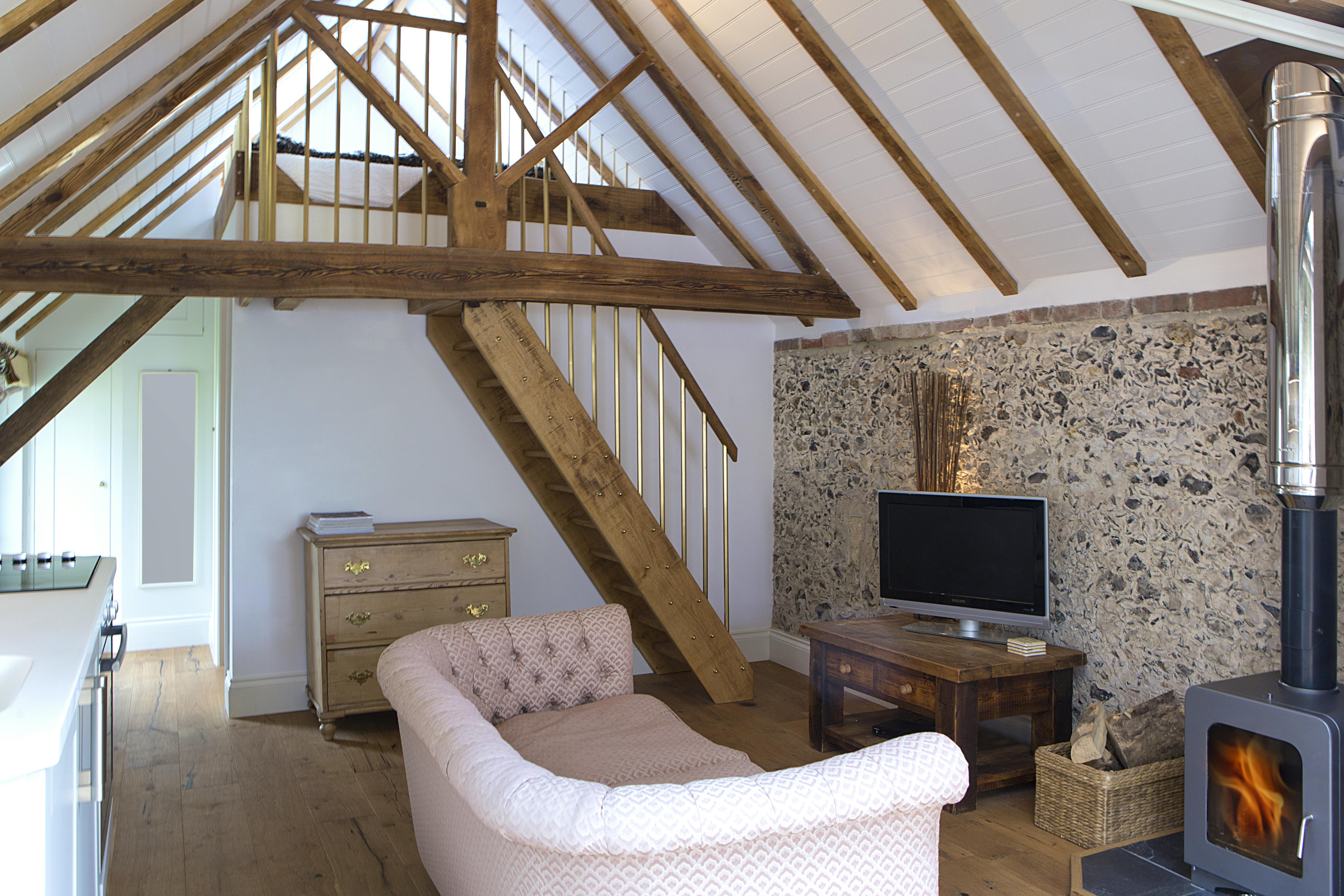 The Barn at Castle Cottage - Romantic Sussex Barn