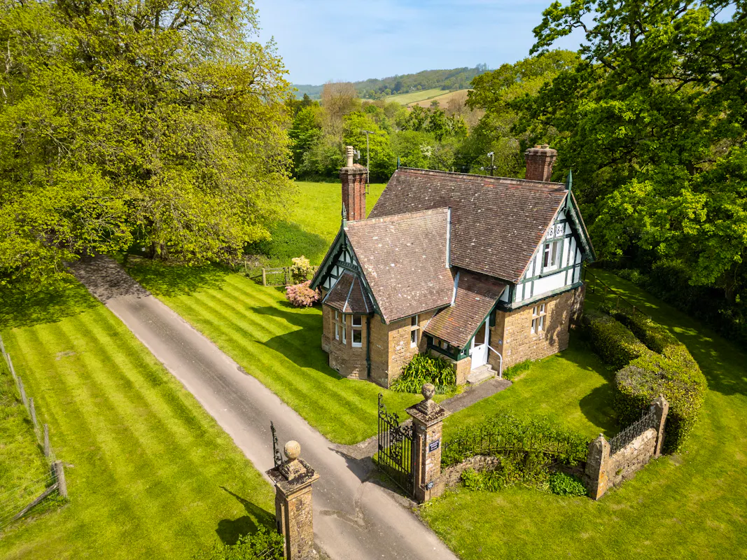 Front Lodge - Charming Devon stay