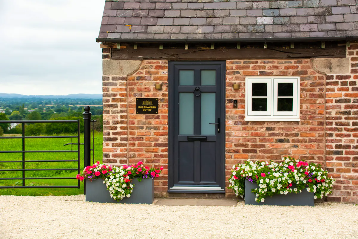 Bolesworth Bothy - Cosy Cheshire hideaway