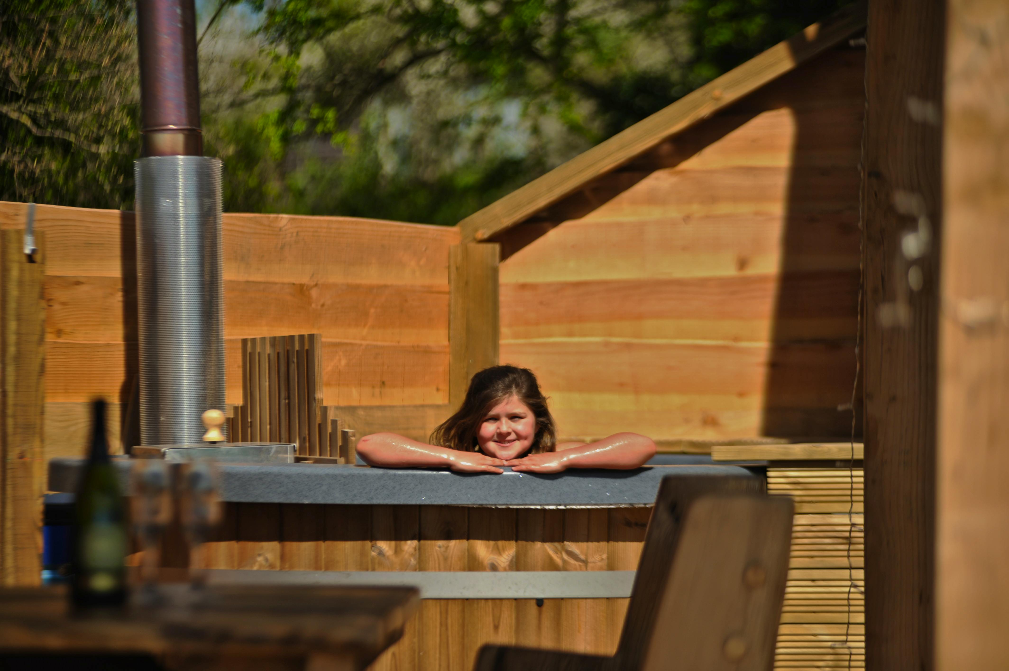 Tinywood Houses - Miniature glamping homes with open-air hot tubs