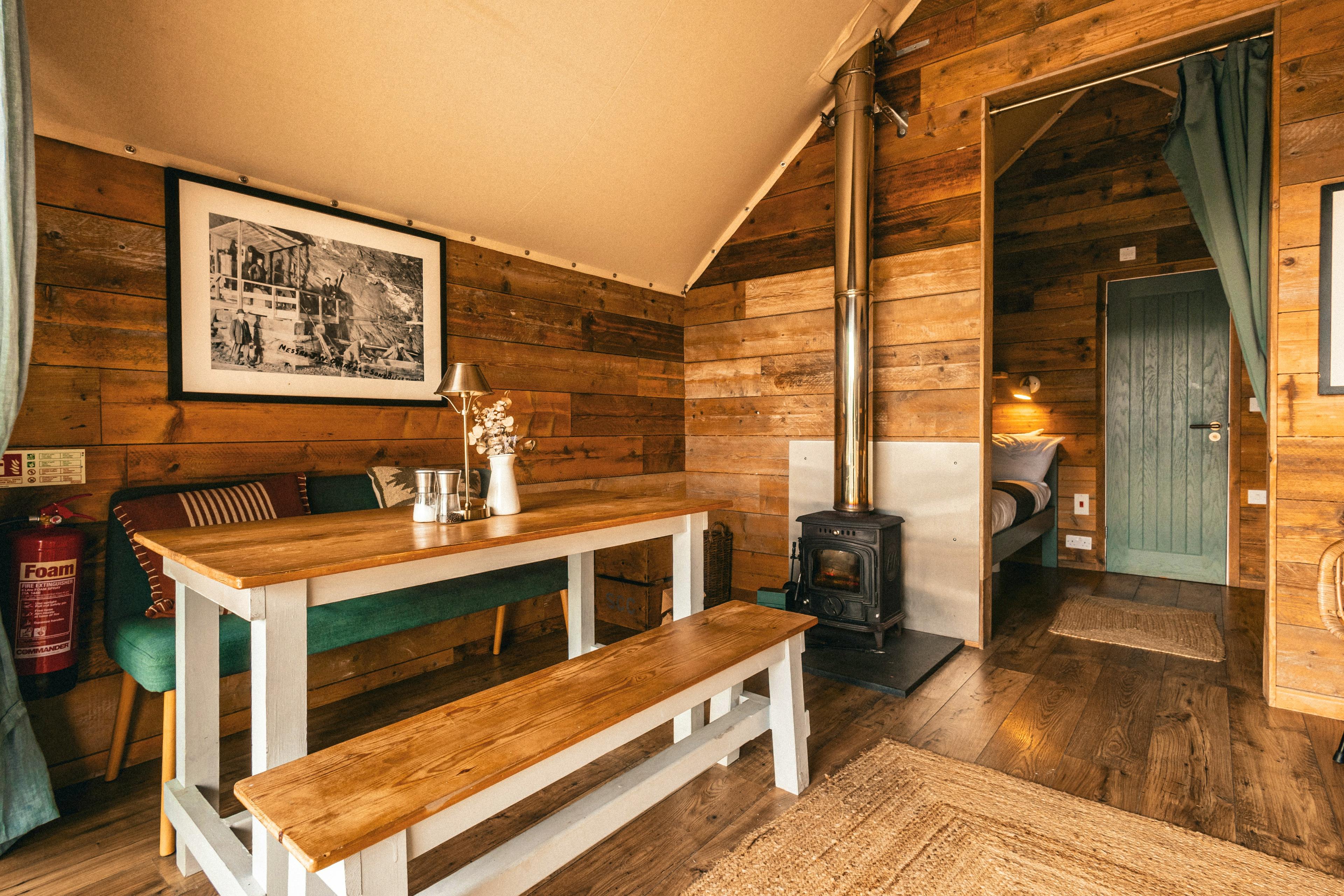 Llechwedd Glamping - Amazing glamping retreat
