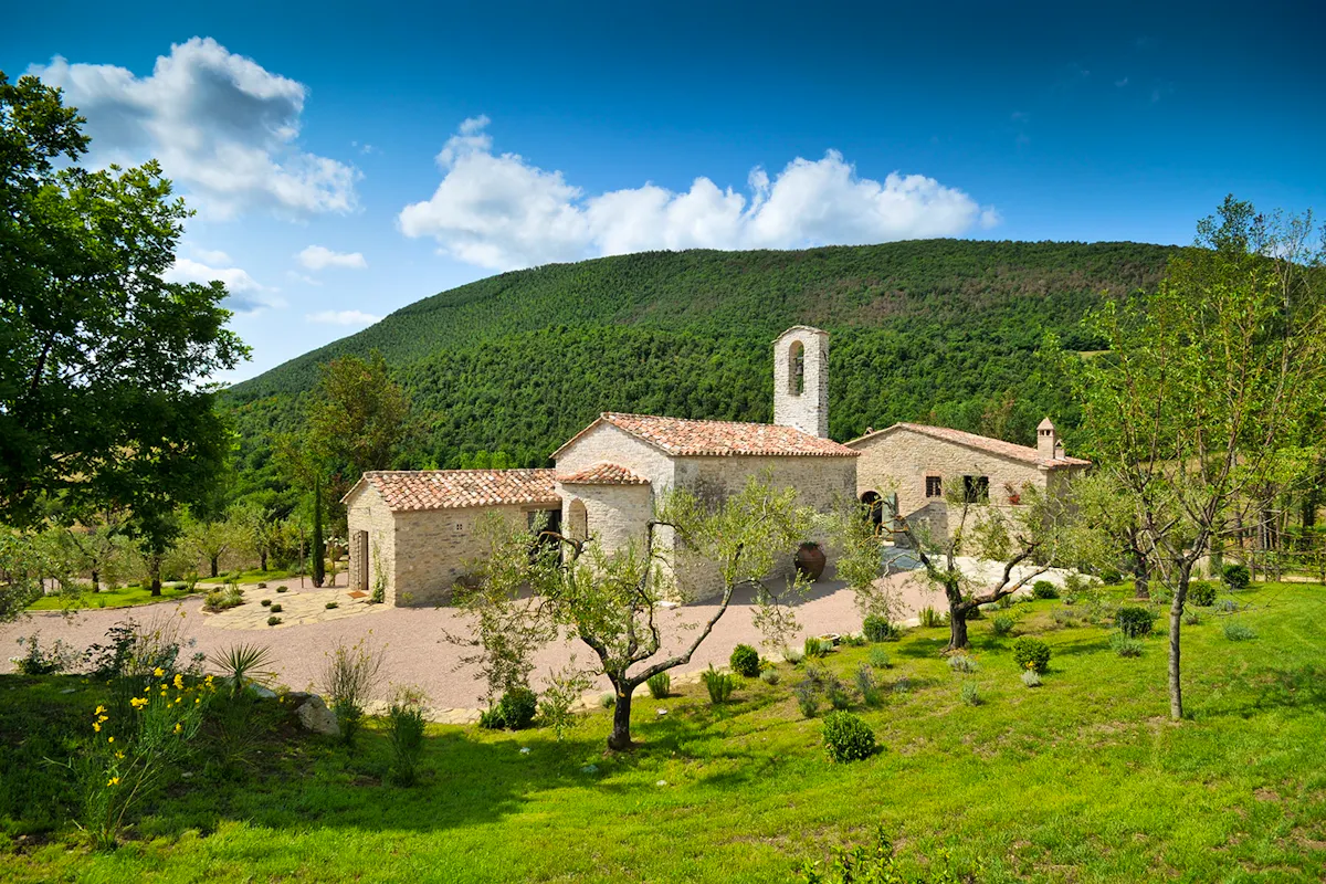 10 Cool Chapels & Churches
