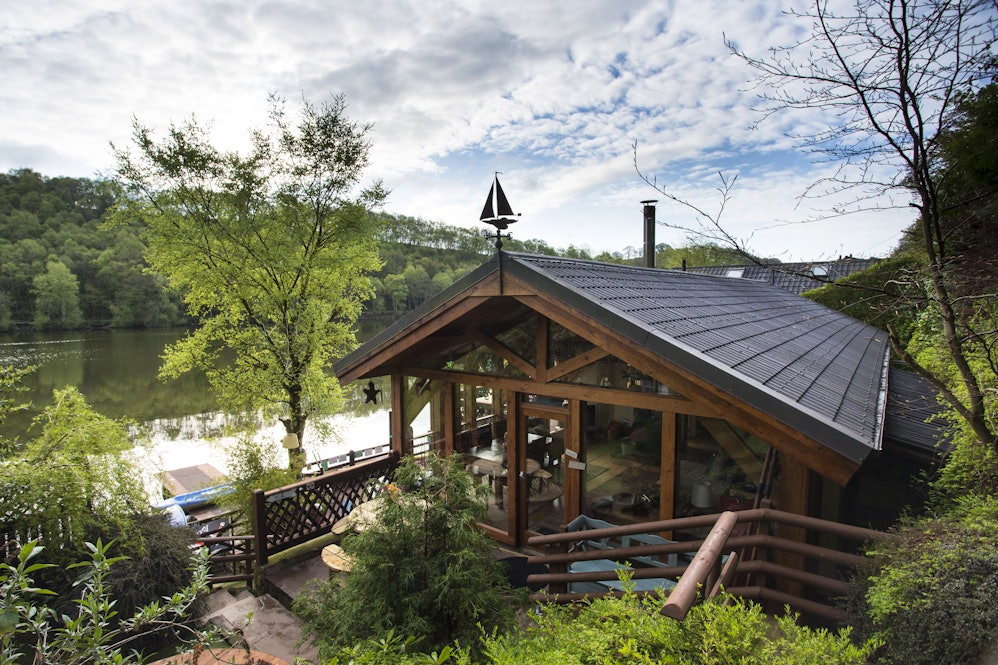 Waters Edge Cool Cabin | Rudyard Lake - Staffordshire