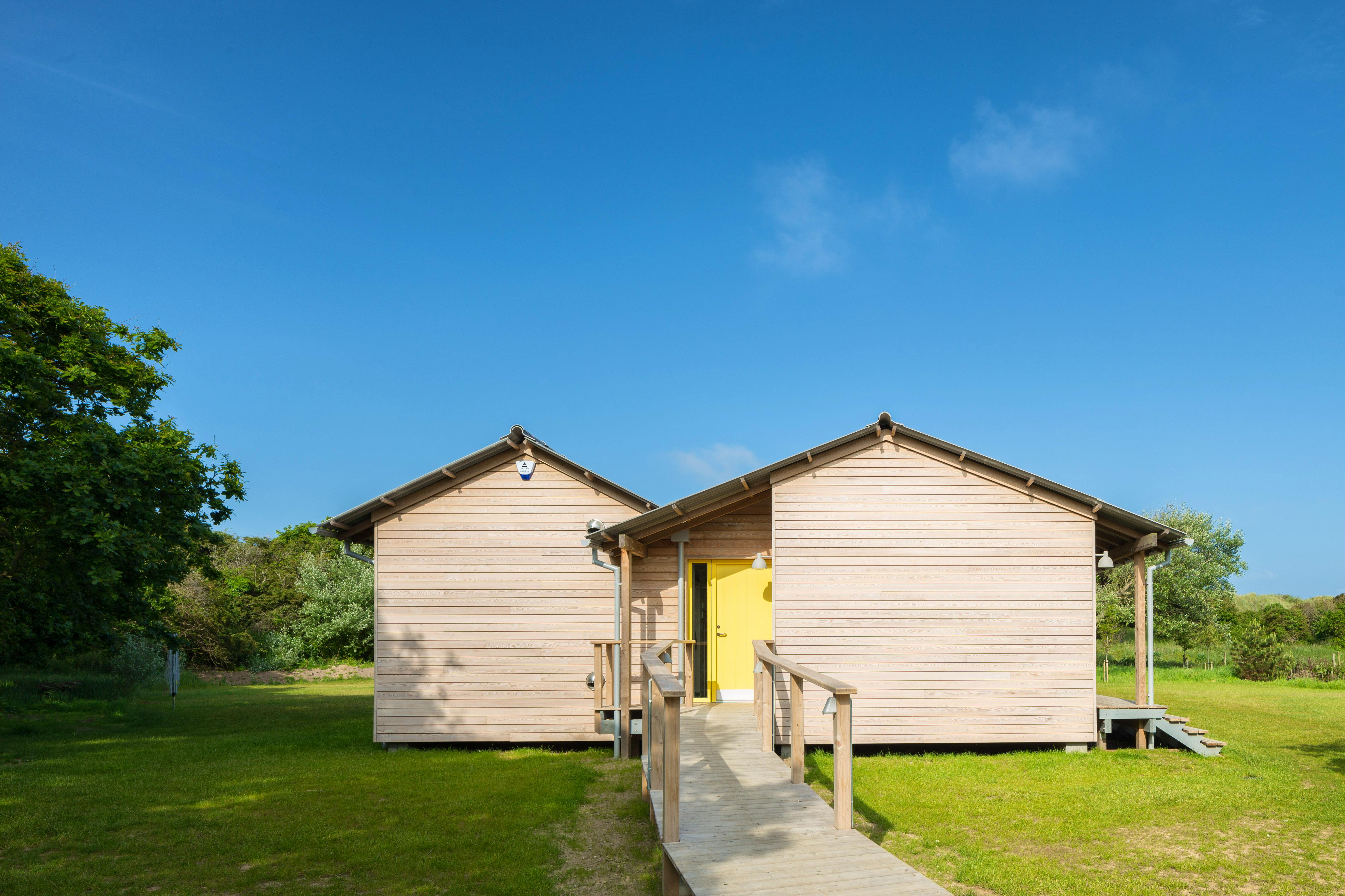 Shangri-La - Designer holiday cottage on the Norfolk coast