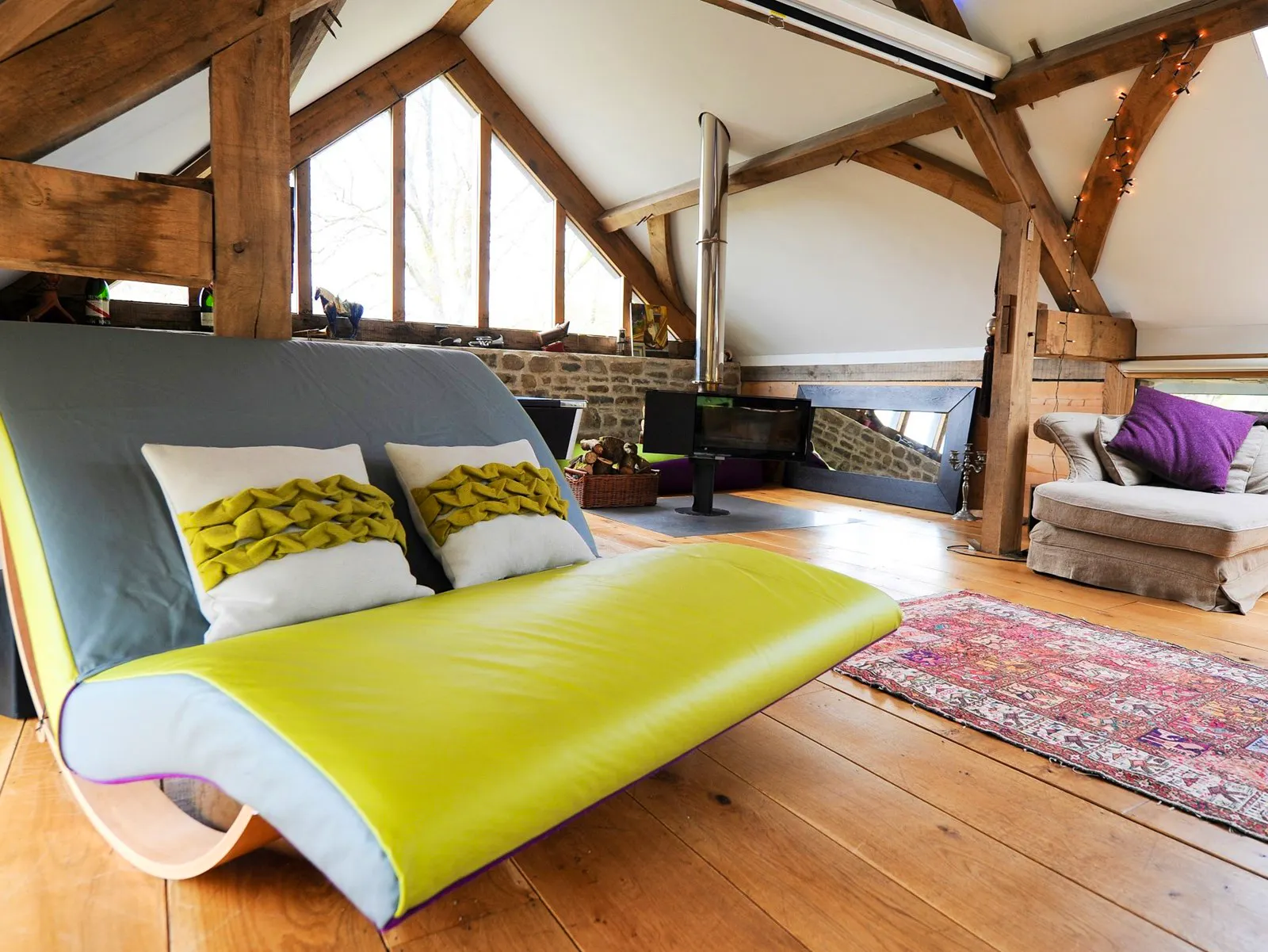 Red Kite Barn - Contemporary conversion in the Welsh countryside