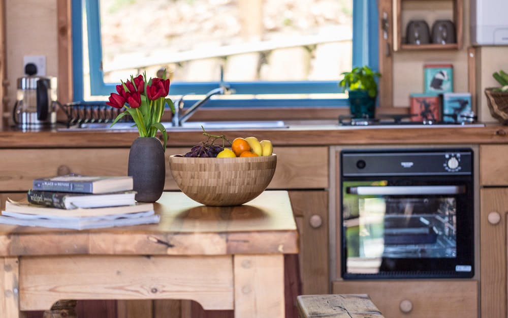 Devon Dens - Two gorgeous off-grid cabins in rural Devon