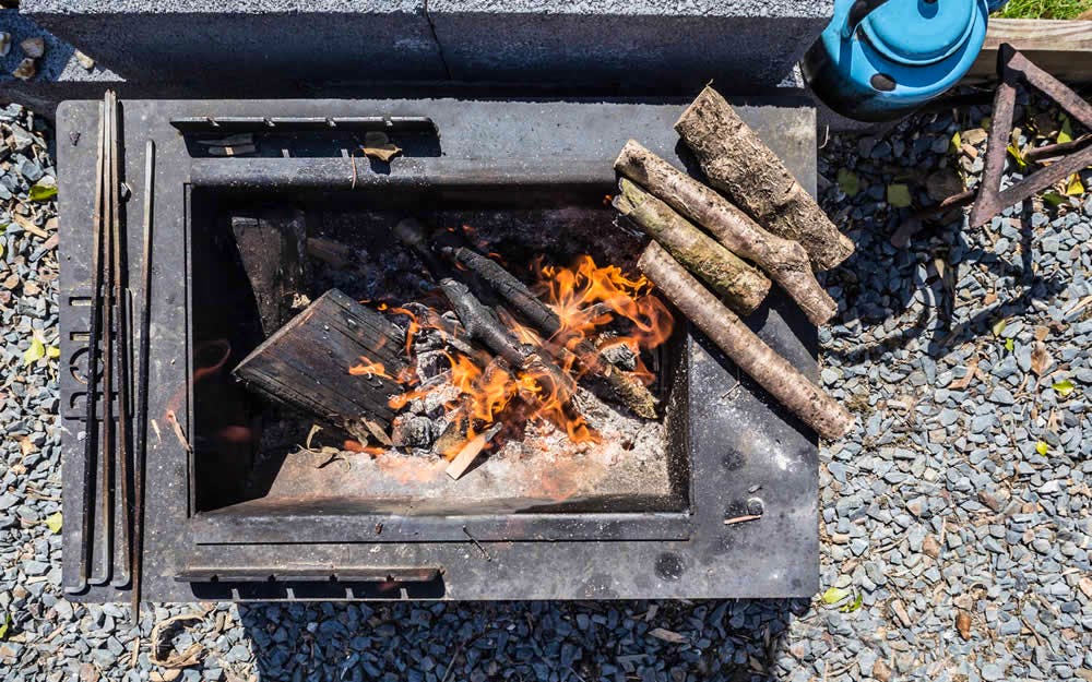 Devon Dens - Two gorgeous off-grid cabins in rural Devon