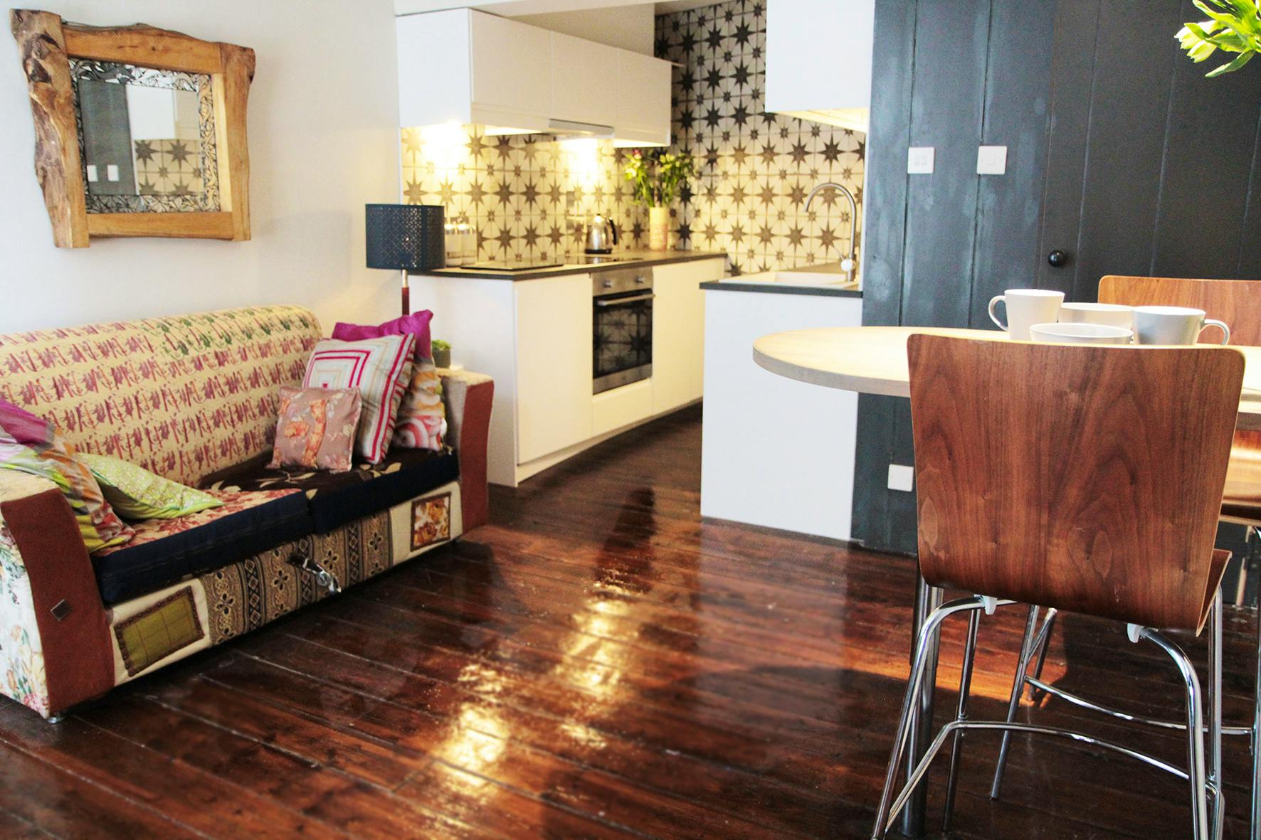 Dovecot Cottage - a unique historical cottage in Edinburgh