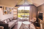 The Lodges at Feldon Valley - High end contemporary suites